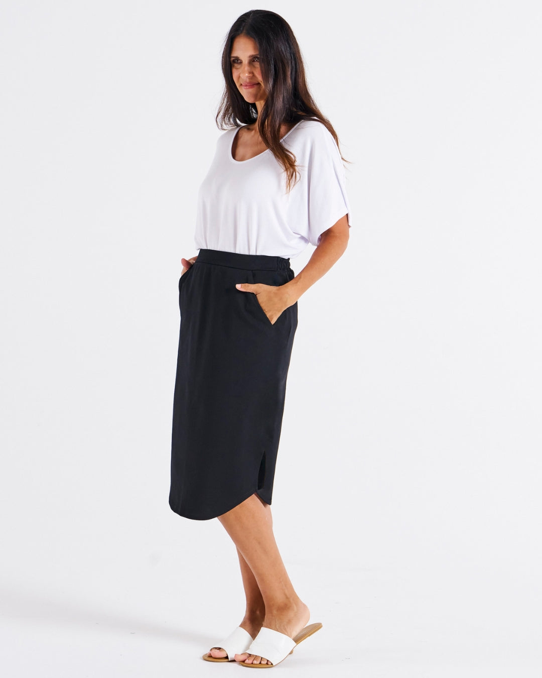 Betty Basics Evie Skirt Black – Chambers